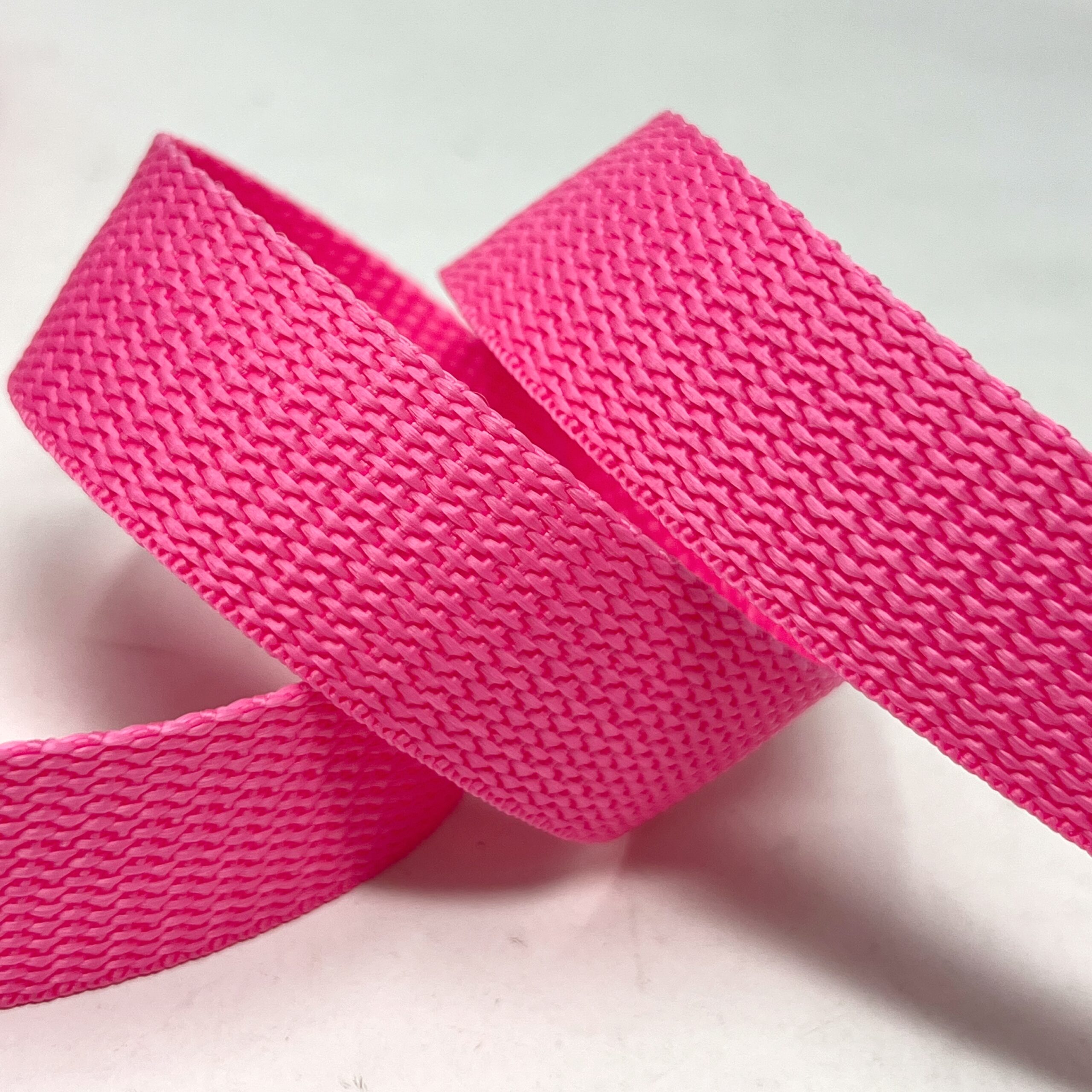 dw25-pink-25mm polypropylene webbing - Dookkii.com